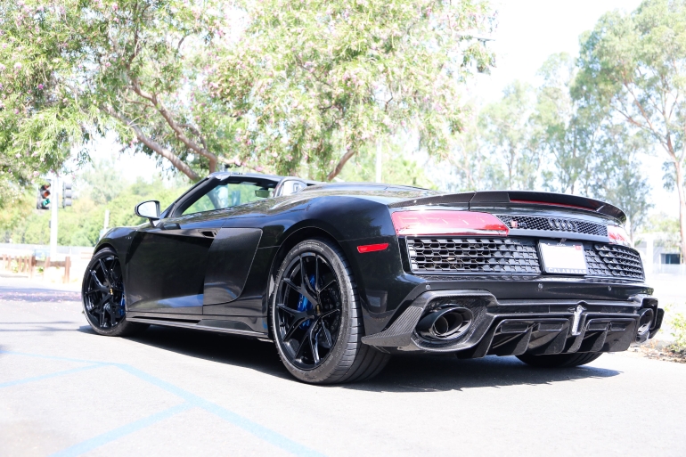 2021 Mythos Black Audi R8 - Pacific German